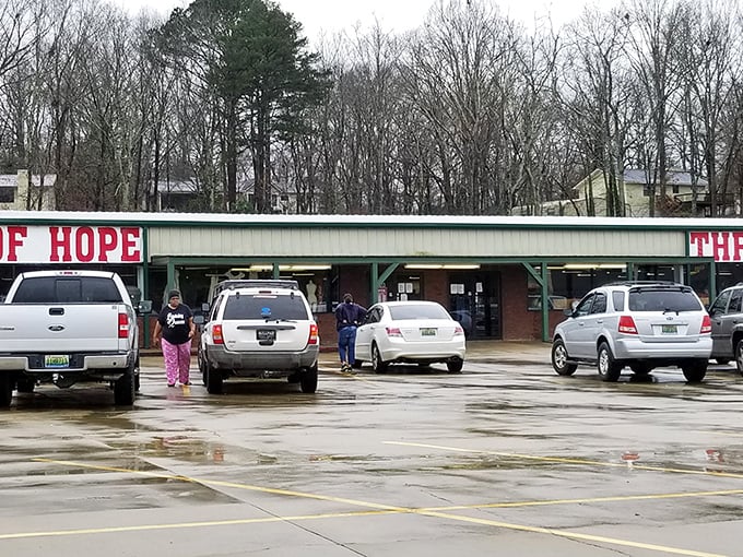 Center of Hope or epicenter of epic finds? This thrift store proves that doing good and looking good can go hand-in-hand.