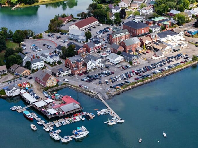 Main Street magic in Damariscotta. Colorful storefronts and friendly faces make this coastal town feel like a warm hug.