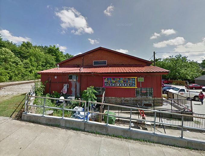 "No large backpacks allowed? At Fayetteville's Funky Flea, you'll need all the arm space for impulse buys!"