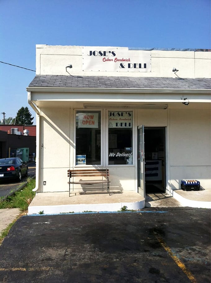 Jos&eacute;'s: The unassuming facade that hides a world of Cuban flavor. It's like finding a tropical oasis in a strip mall desert.