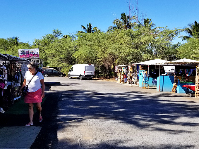 Who needs a souvenir shop when you've got Kihei Craft Fair? It's where "Made in Hawaii" becomes "Made with Aloha."