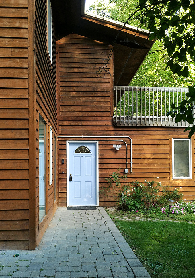 Where chocolate-making is an art form. It's like watching Da Vinci paint, but you get to eat the masterpiece!