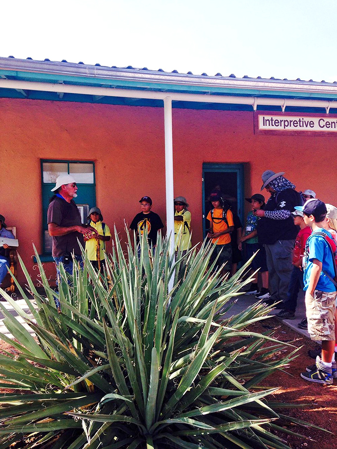 School's in session, and Mother Nature's the teacher! These lucky students are getting a hands-on lesson in desert awesomeness.