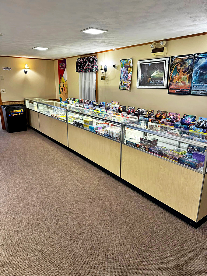 A feast for collectors! This display case is like a time machine, filled with nostalgic treasures and childhood memories.