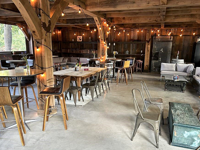 Barn chic at its finest! This dining area is what you'd get if a Pinterest board came to life and decided to serve amazing food.