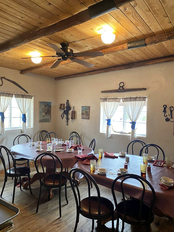 Dining room or time machine? With its rustic charm and vintage decor, you'll swear you've stepped into a Norman Rockwell painting.