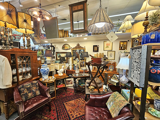 Illuminating the past! This collection of lamps and lighting fixtures could brighten up even the gloomiest day in film noir.