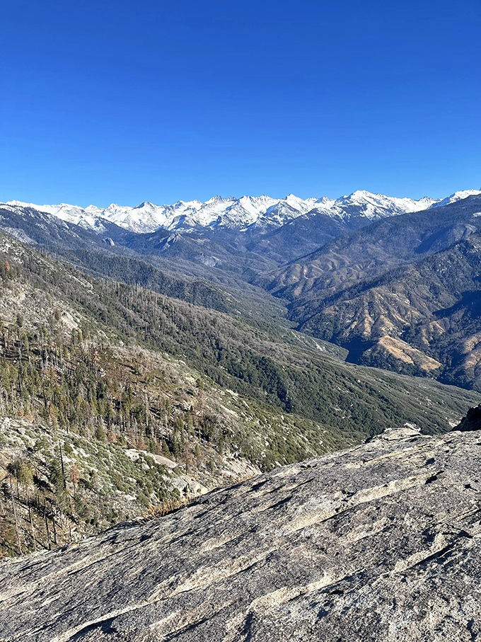 Move over, Bob Ross! Mother Nature's "happy little mountains" stretch as far as the eye can see from Moro Rock's summit.