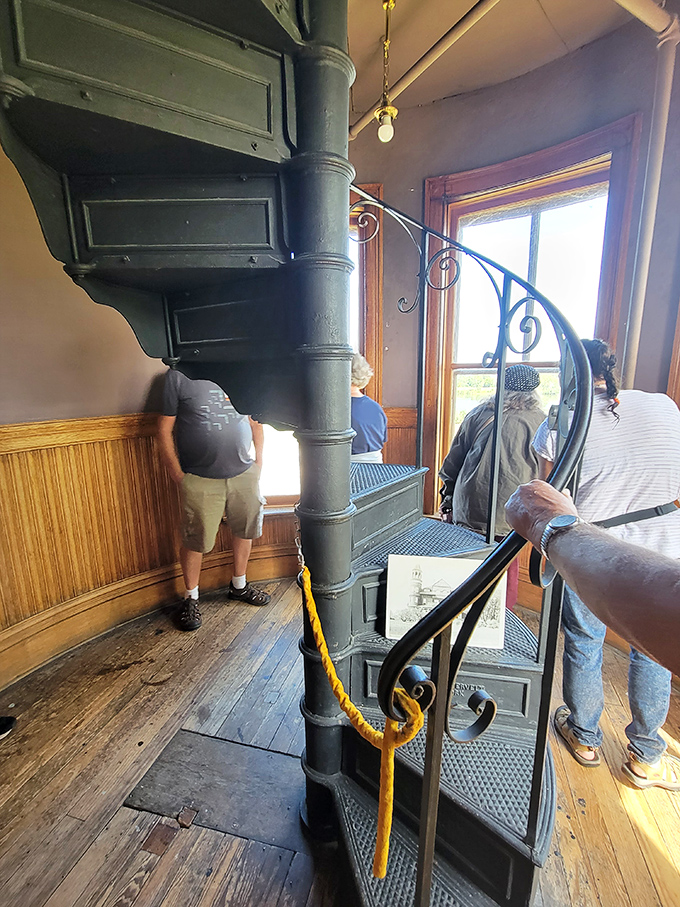 History in action! These visitors are getting a taste of Victorian life. No smartphones here &ndash; just good old-fashioned 'oohs' and 'aahs.