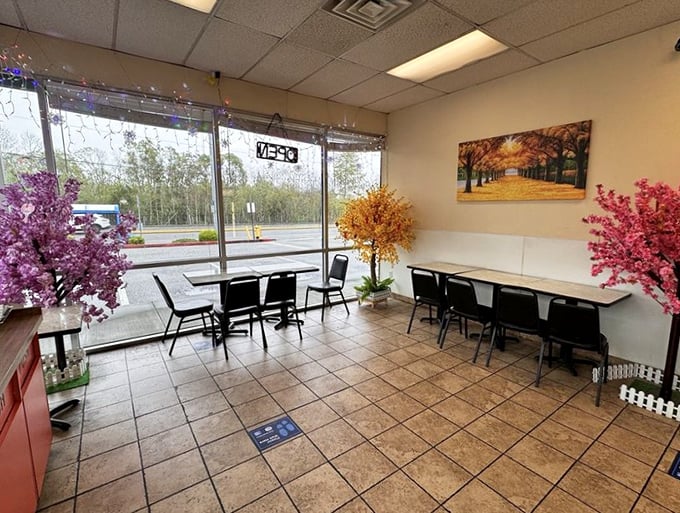 Cozy vibes and the promise of sugar &ndash; what more could you want? This charming interior is like a warm hug for donut lovers.