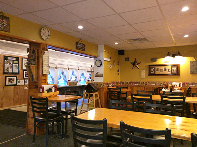 Where everybody knows your name, and your usual order. Cheers to comfort food and community!