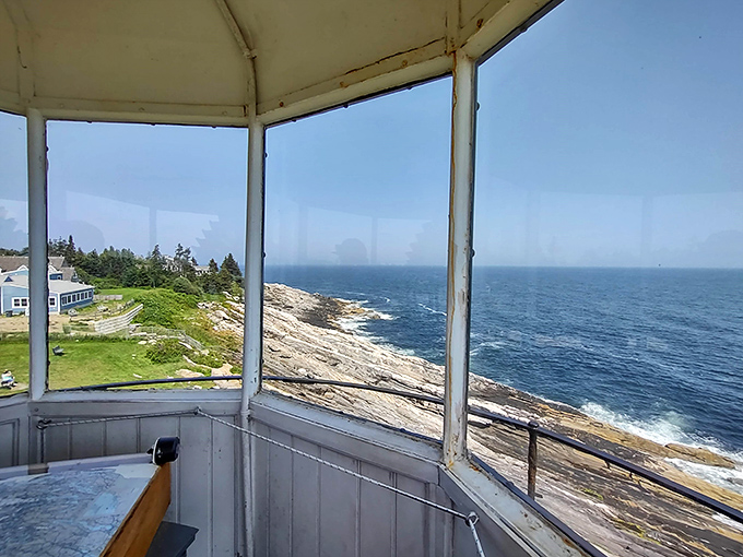 Room with a view? More like a view with a room! The lighthouse keeper's quarters offer a front-row seat to nature's grand show.