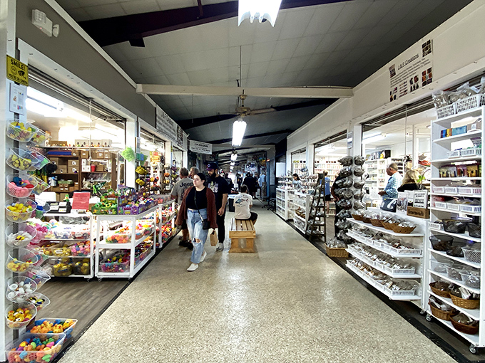 Welcome to the Daytona Flea & Farmers Market, where "P-South" leads to a world of wonder! It's like the yellow brick road for bargain hunters.