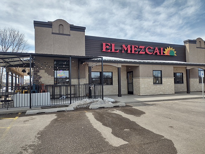 El Mezcal: Stevens Point's flavor explosion! This unassuming exterior hides a world of color, spice, and everything nice inside.