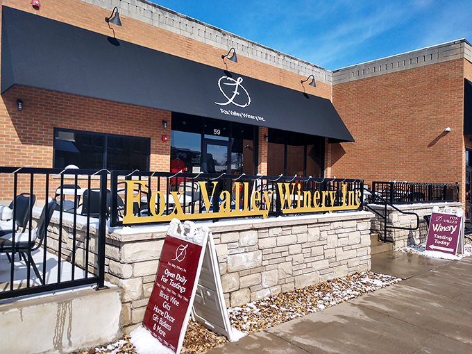 Fox Valley Winery: Proof that great wine doesn't need rolling hills to thrive. This urban oasis brings a touch of vineyard magic to the city, no GPS recalculation required.