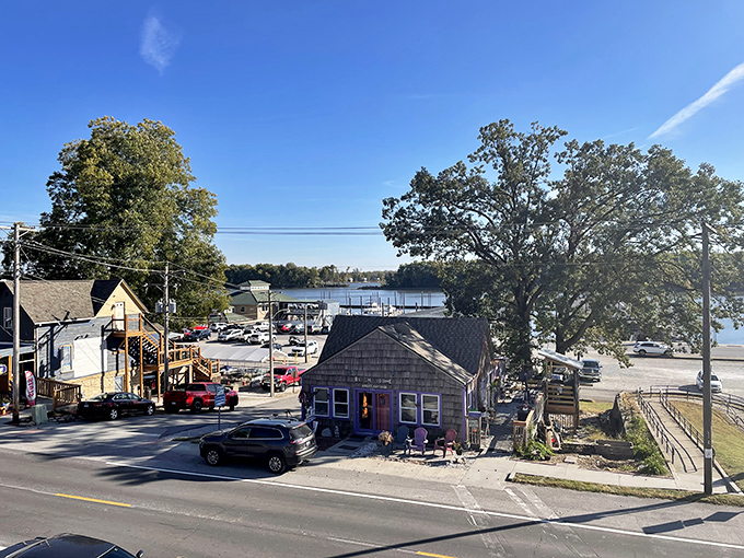Grafton: Where the rivers meet and the fun begins! It's like nature's own waterpark, but with better scenery and fewer screaming kids.