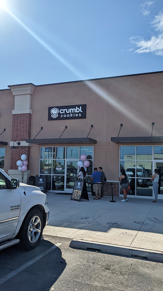 Crumbl's minimalist design is clearly compensating for something&hellip; namely, their maximalist approach to flavor. And we're here for it!