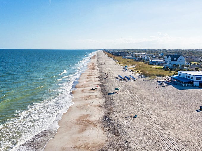 Fernandina Beach's main street: A stroll through history with a side of retail therapy. Time travel never looked so good.