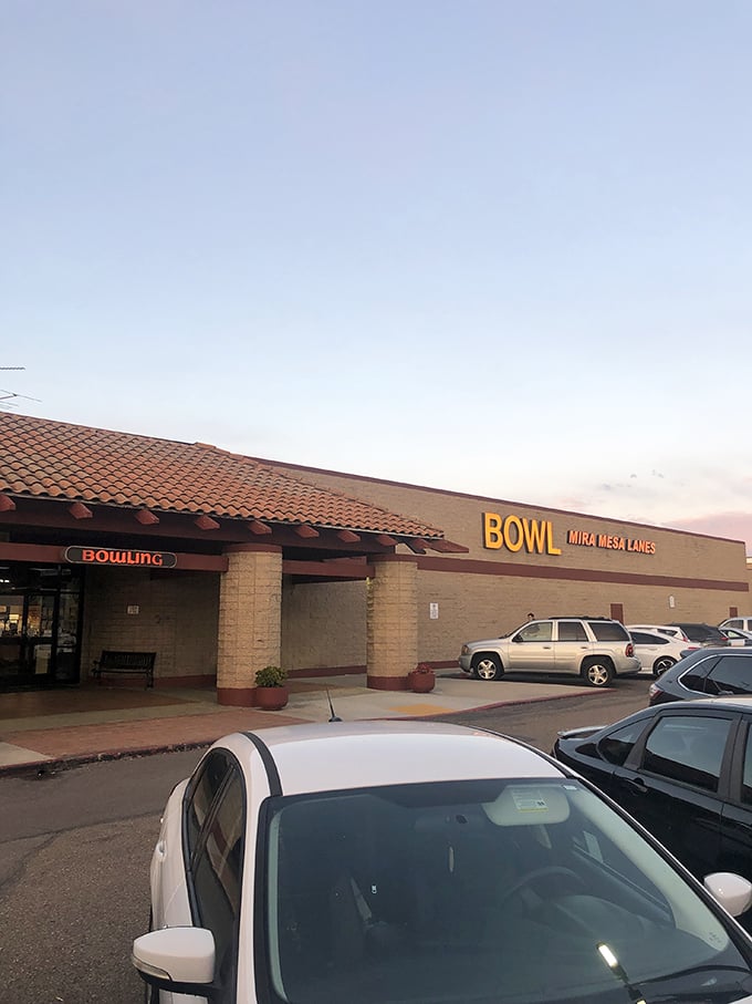 Where league night feels like family night &ndash; Mira Mesa Lanes serves up comfort food for the bowling soul.