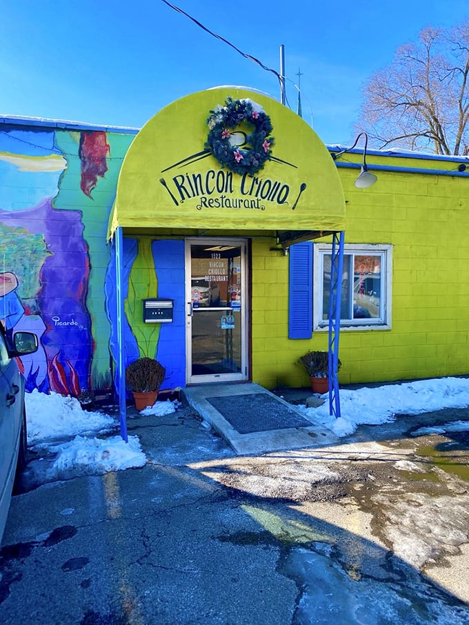 Winter in Michigan, summer in Havana! Rinc&oacute;n Criollo's vibrant exterior is a mood-lifting color therapy session, with food as a bonus.