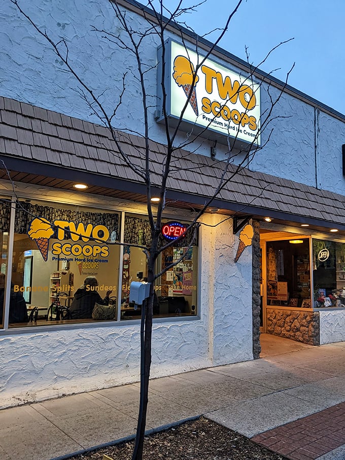 Ice cream after dark? Yes, please! Two Scoops' welcoming glow is like a lighthouse guiding you to creamy shores.