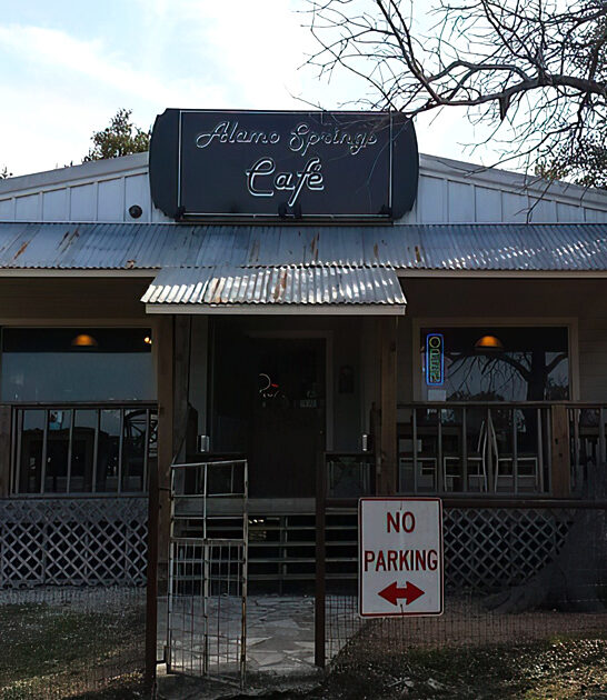 burgers rustic fredericksburg tx restaurant ftr