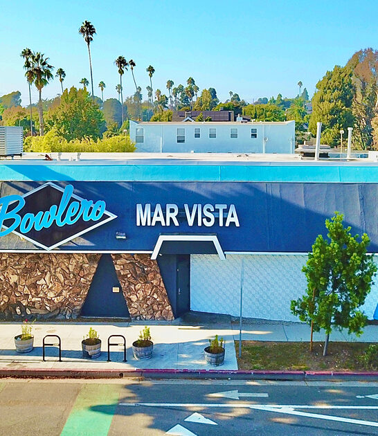 chic bowling alley california FTR