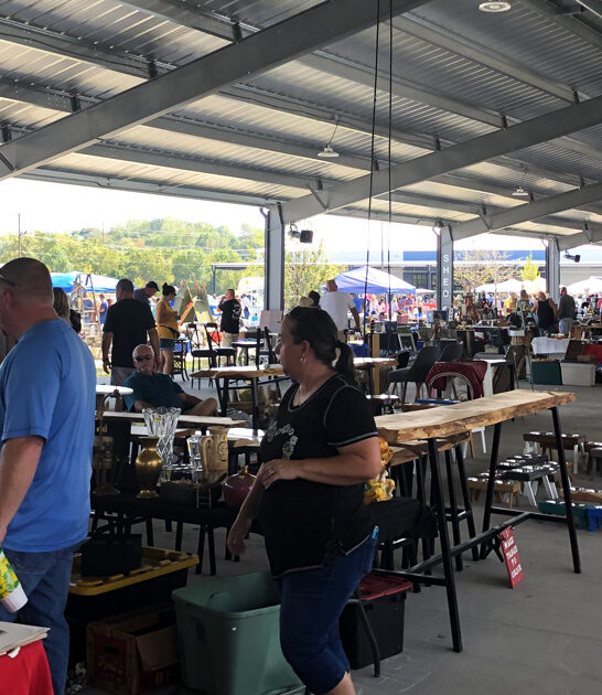 enormous flea markets tennessee ftr