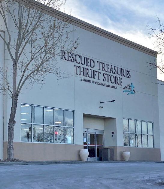 enormous thrift store wyoming ftr