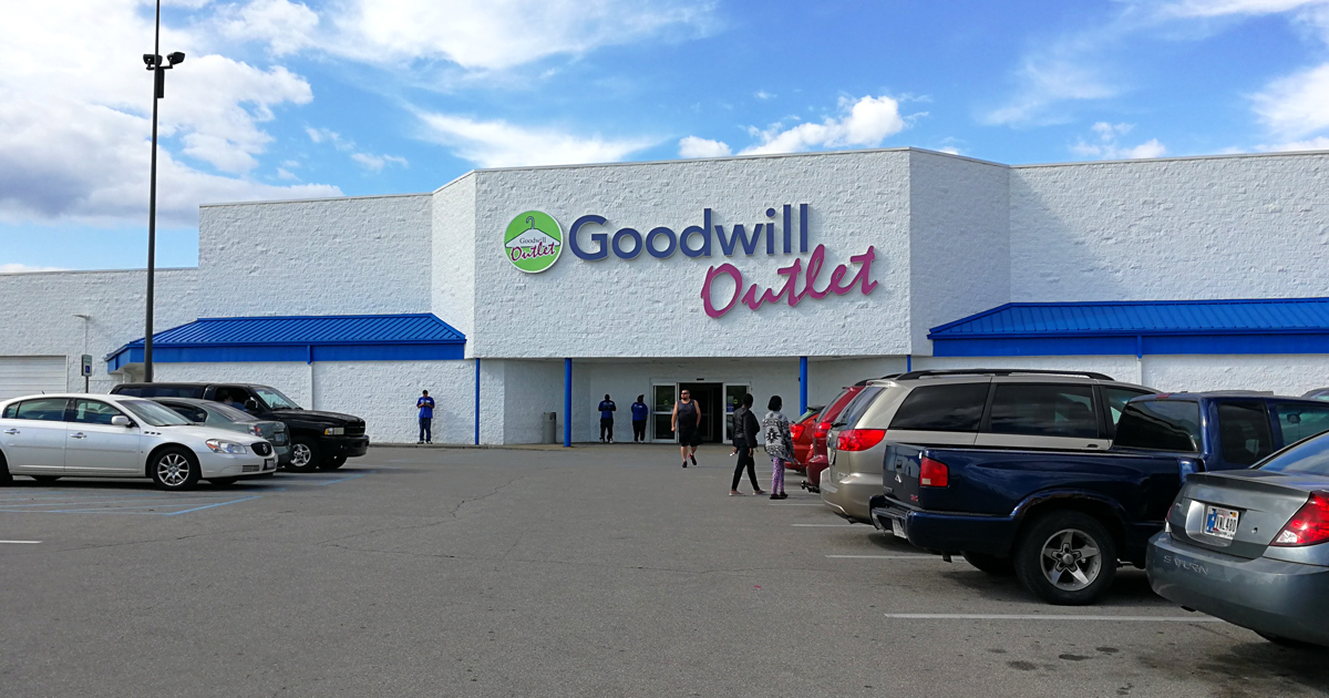 7 Enormous Thrift Stores In Indiana That Are Almost Too Good To Be True