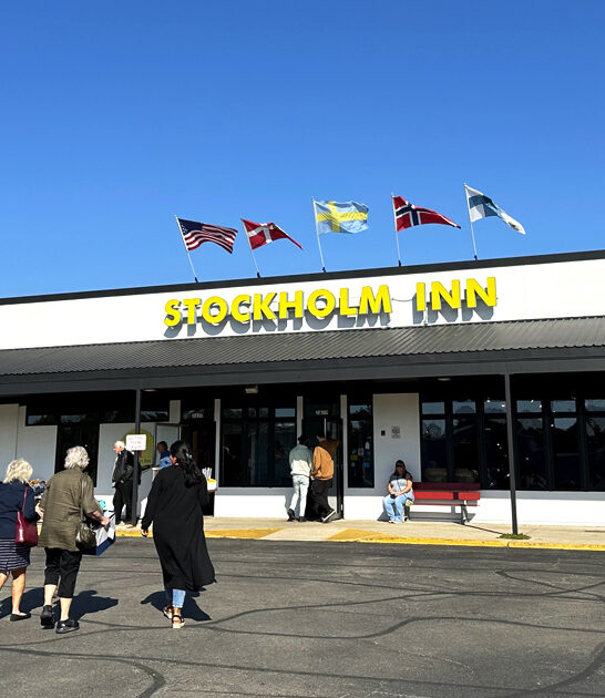 european foodie spots illinois ftr