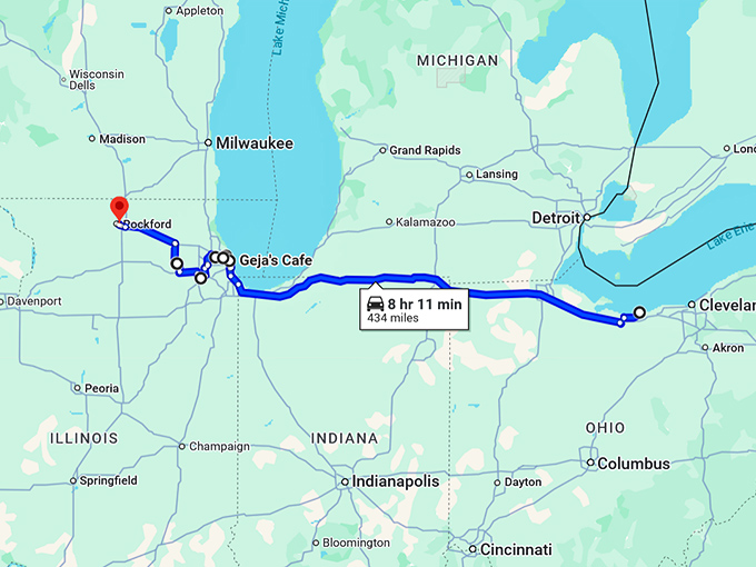 european foodie spots illinois map