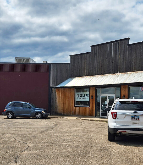 flea market south dakota ftr