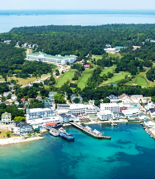 gorgeous town weekend michigan ftr