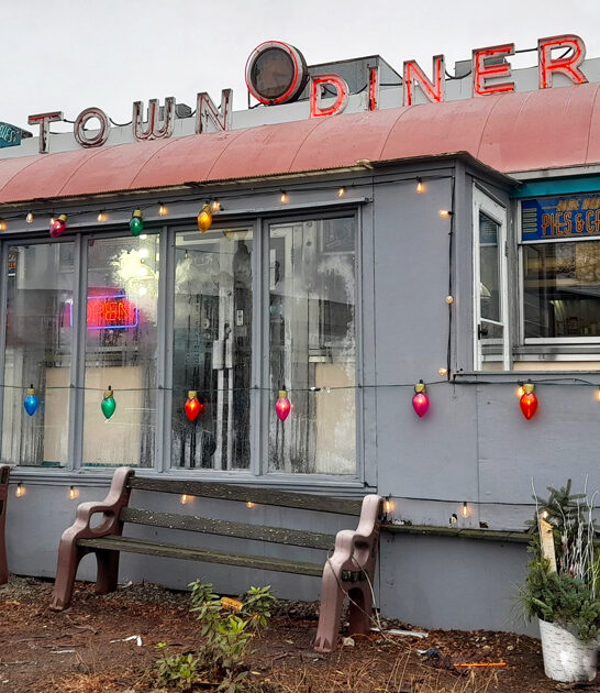 hiding best breakfast massachusetts ftr