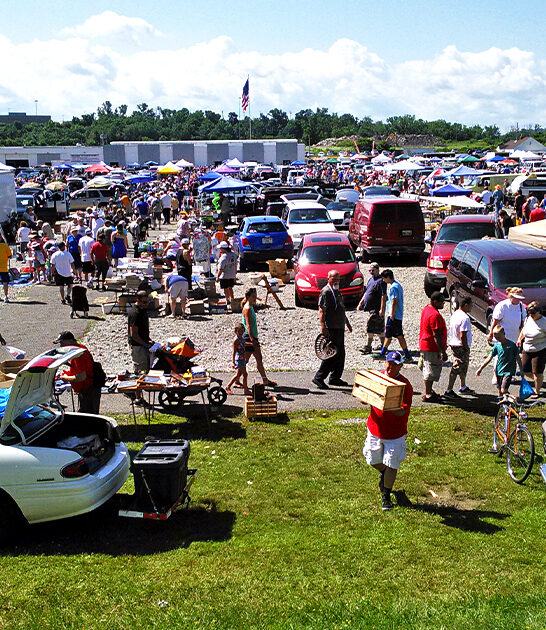 huge flea market pennsylvania ftr