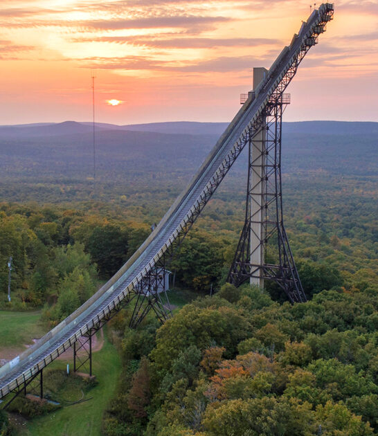 iconic ski structure michigan ftr