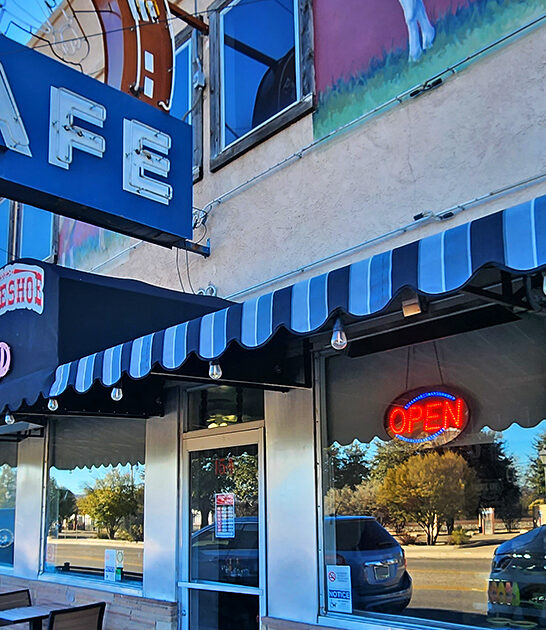 legendary pie shops arizona ftr