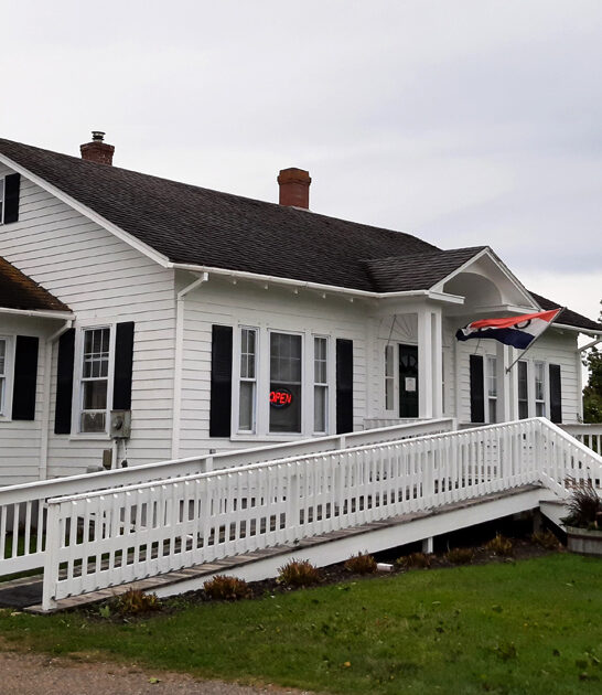 maine homey chocolate shop ftr