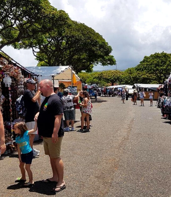 massive hawaii flea market ftr