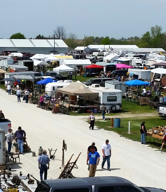 massive iowa flea markets ftr