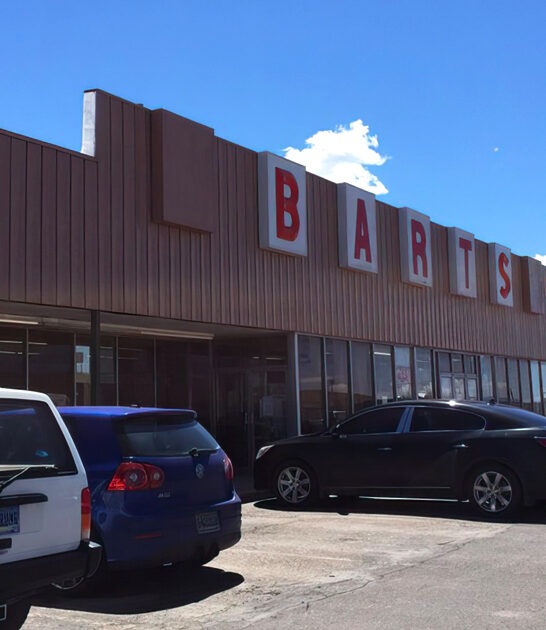 massive wyoming flea market ftr