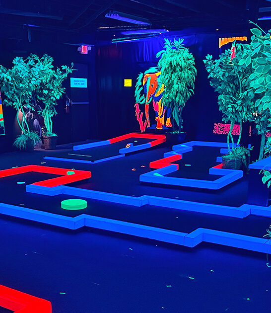 mini golf course arizona ftr