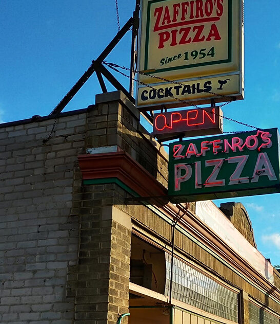 mouthwatering pizza spots wisconsin ftr
