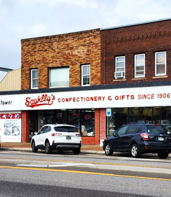 nostalgic charming candy michigan ftr