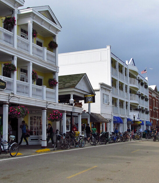 scenic perfect michigan towns ftr