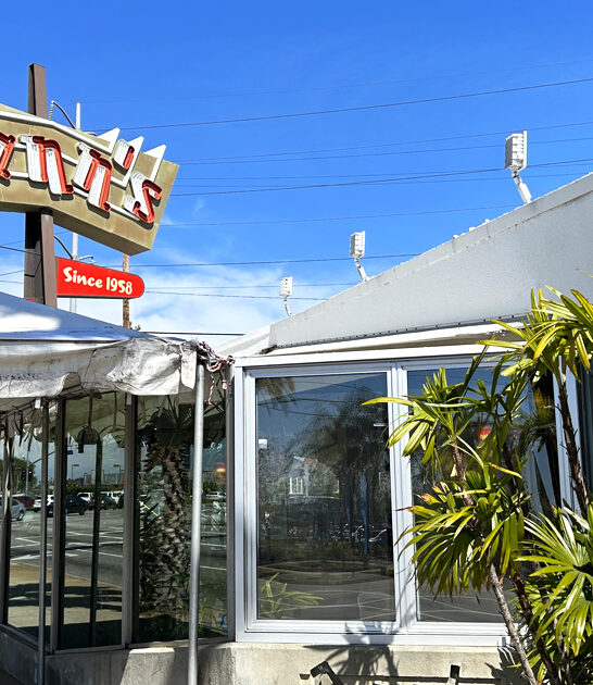 tiny restaurant california breakfast ftr