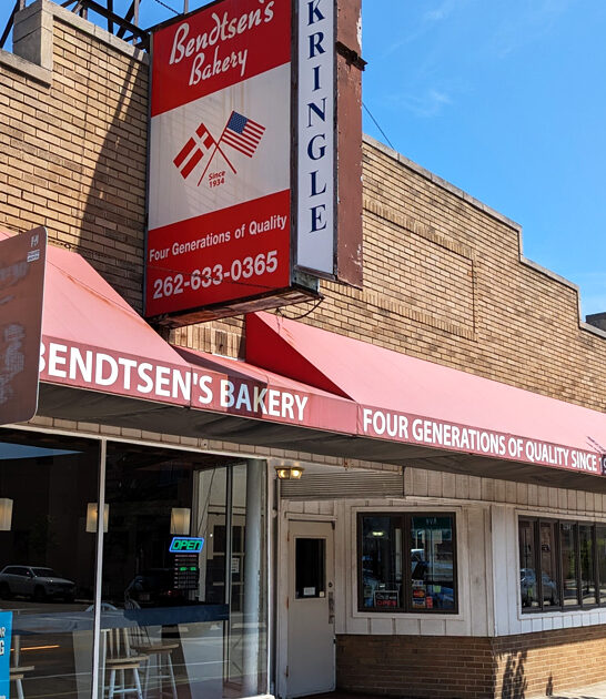 unassuming bakeries wisconsin kringles ftr