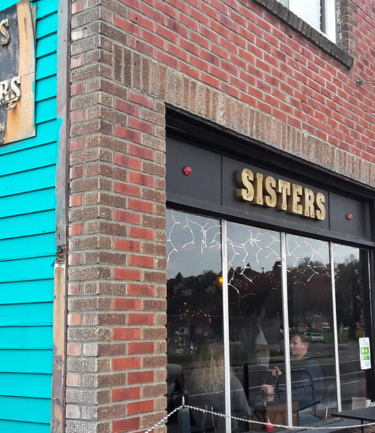 unassuming chicken restaurant washington ftr