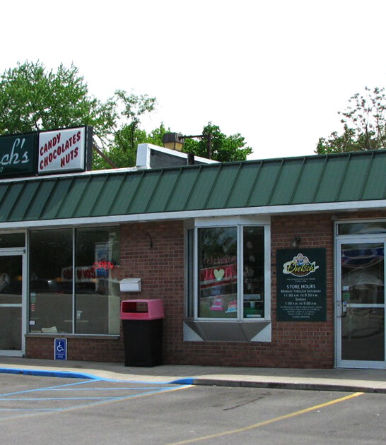 unassuming dessert shop ohio ftr